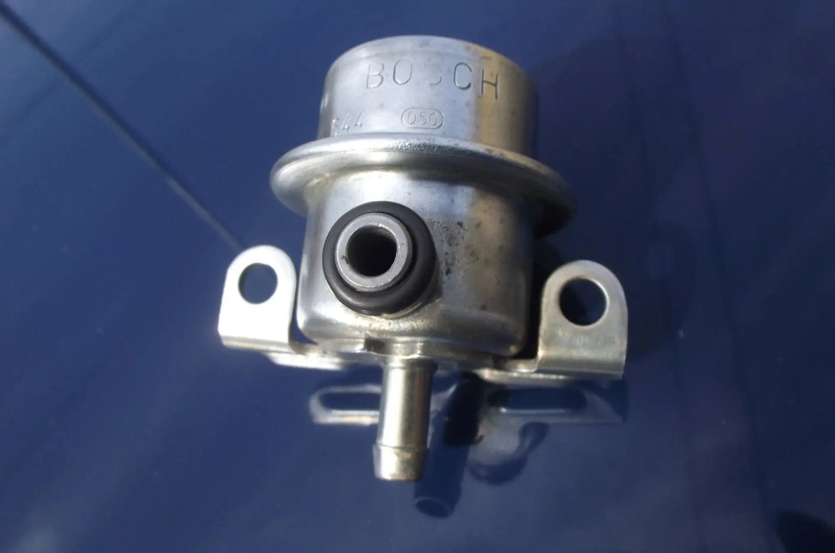 Volvo BMW Pre-owned Pressure Regulator BOSCH 0280160226 – Fuel ...