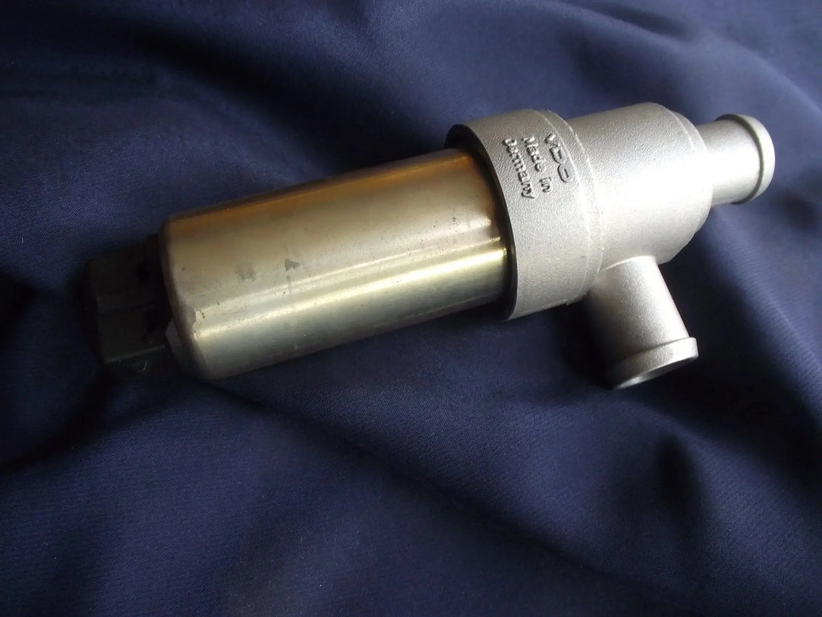 VW NEW Idle Air Control Valve OEM 037906457C - Fuel Injection Products