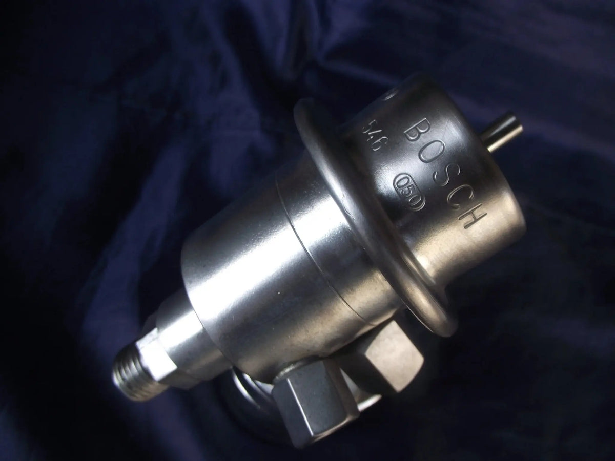 VW-Audi Pre-owned Fuel Pressure Regulator BOSCH 0438161002 – Fuel ...