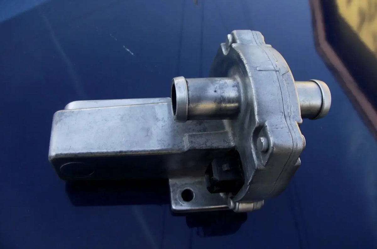 Volvo Reman Auxiliary Air Valve BOSCH 0280140202 – Fuel Injection Products