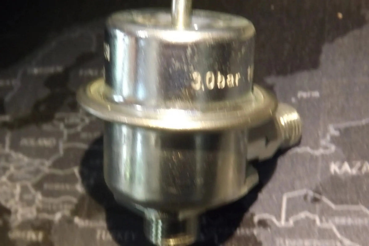 Ferrari NEW Fuel Pressure Regulator Ferrari 147281 – Fuel Injection ...